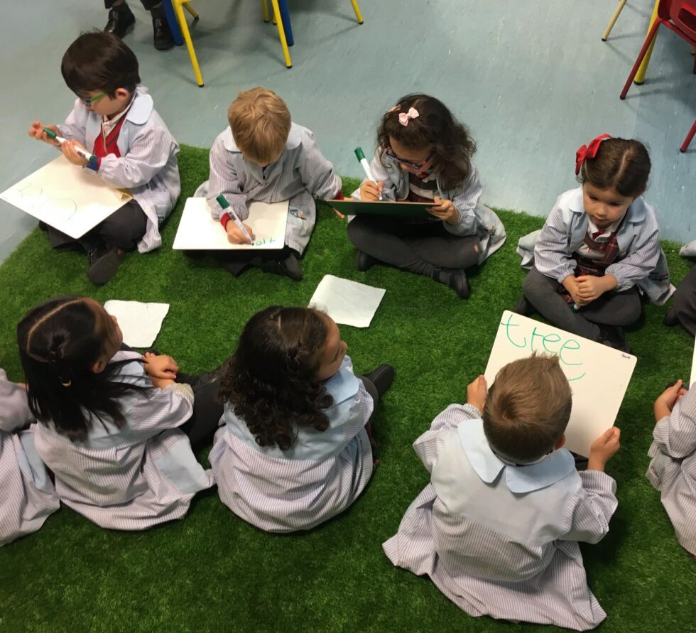 Beneficios de los cuentos inventados para los niños